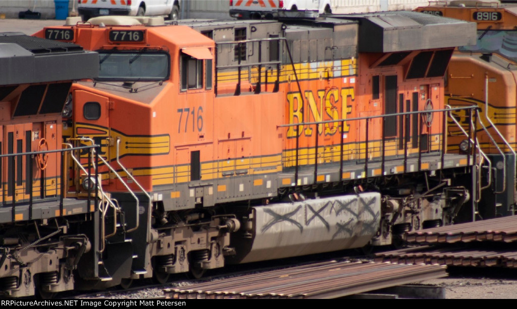 BNSF 7716